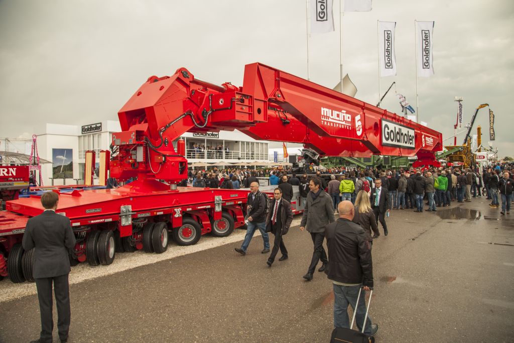 Top-Neuheiten von Goldhofer begeistern auf der bauma | Goldhofer AG