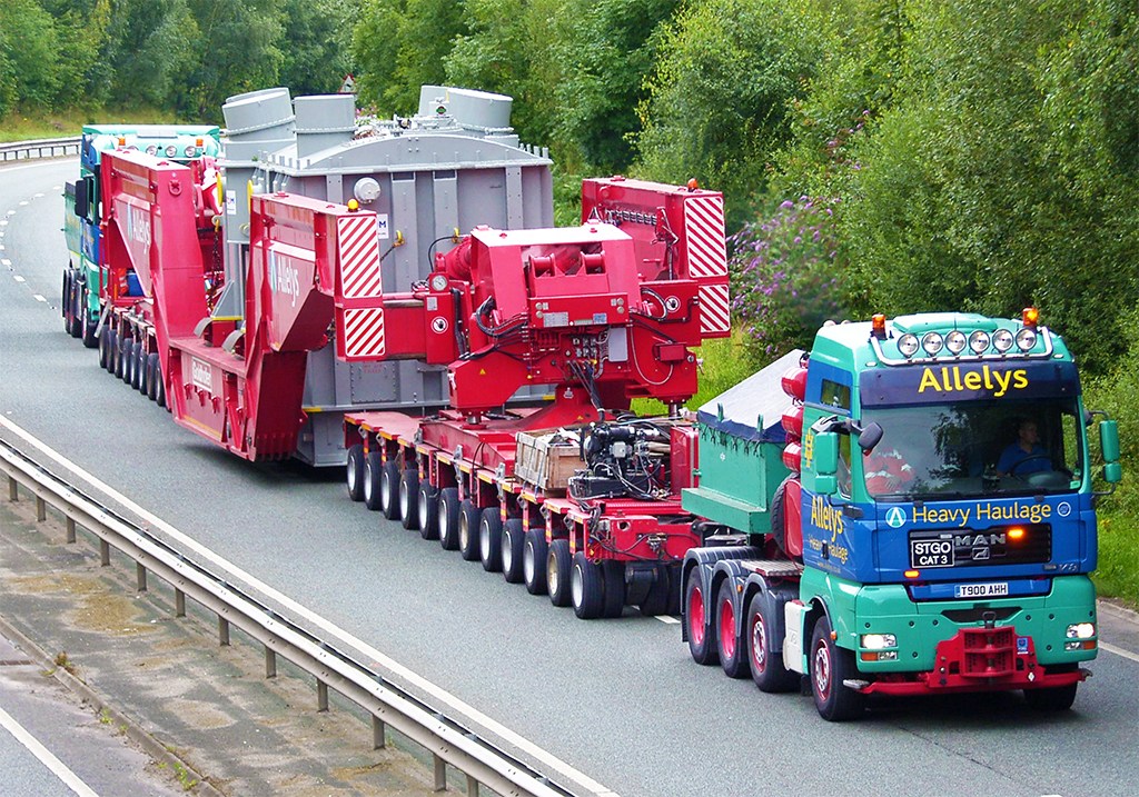 »FAKTOR« 5 | »FAKTOR« 5.5 | Goldhofer AG